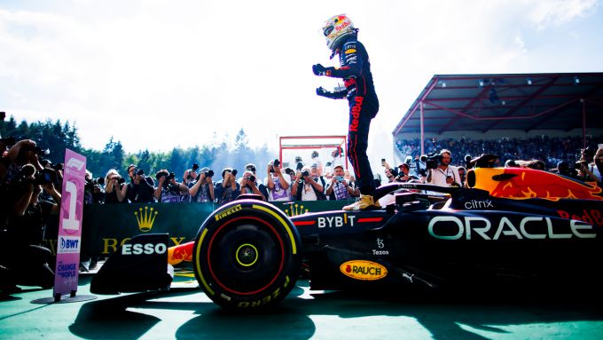 Christian Horner: "Nooit verwacht dat Max vanaf P14 zou winnen" | RaceXpress