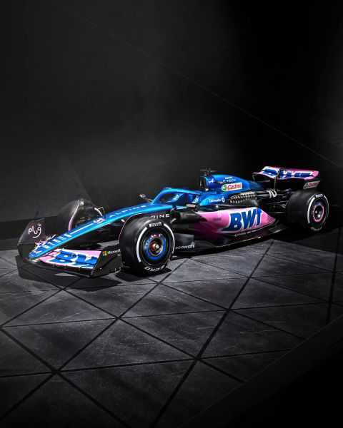 BWT Alpine F1 Team start Formule 1seizoen met roze livery en stapt dan over op een blauw-roze ...