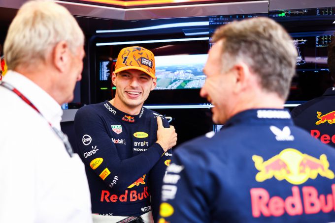 Christian Horner vreest voor start Max Verstappen en Lewis Hamilton: "Die twee hebben een ...