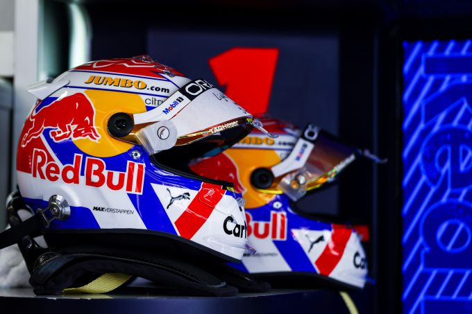VIDEO: Max Verstappen onthult speciale helm voor 2023 Dutch Grand Prix | RaceXpress