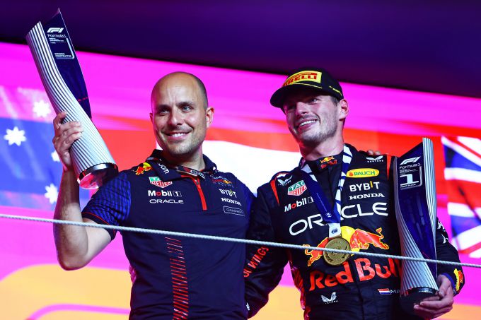Gianpiero Lambiase over zijn relatie met Max Verstappen: "Je ziet hoe hij me op dit moment ...
