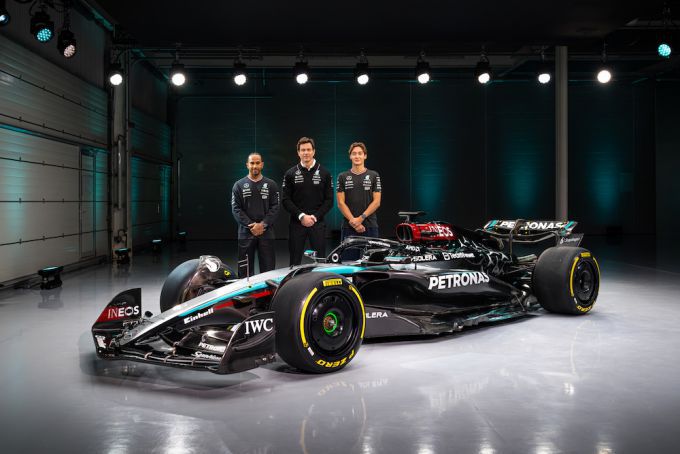 Dit is de nieuwe Mercedes voor Lewis Hamilton en George Russell: de W15 onder de loep + VIDEO ...