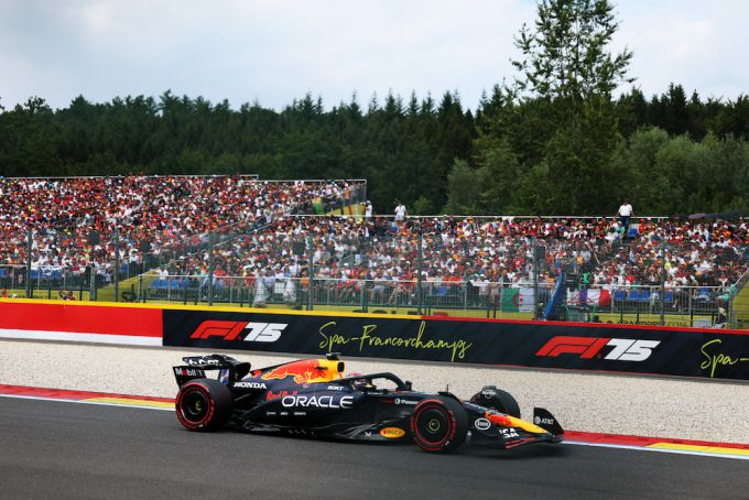 Lando Norris pakt pole position in Spa-Francorchamps, Max Verstappen op P4 + UITSLAG | RaceXpress
